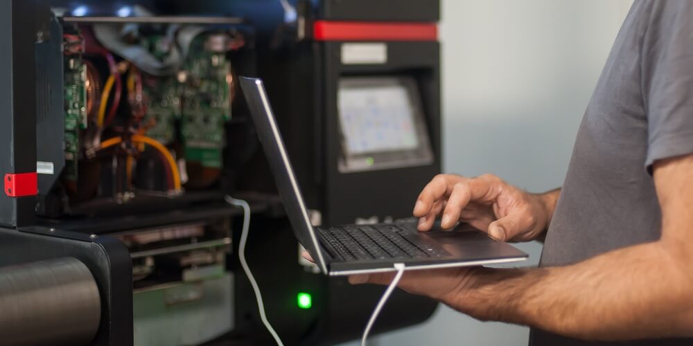 Lenovo Deployment Assistant (LDA) Desktop App | Softeq Featured Project